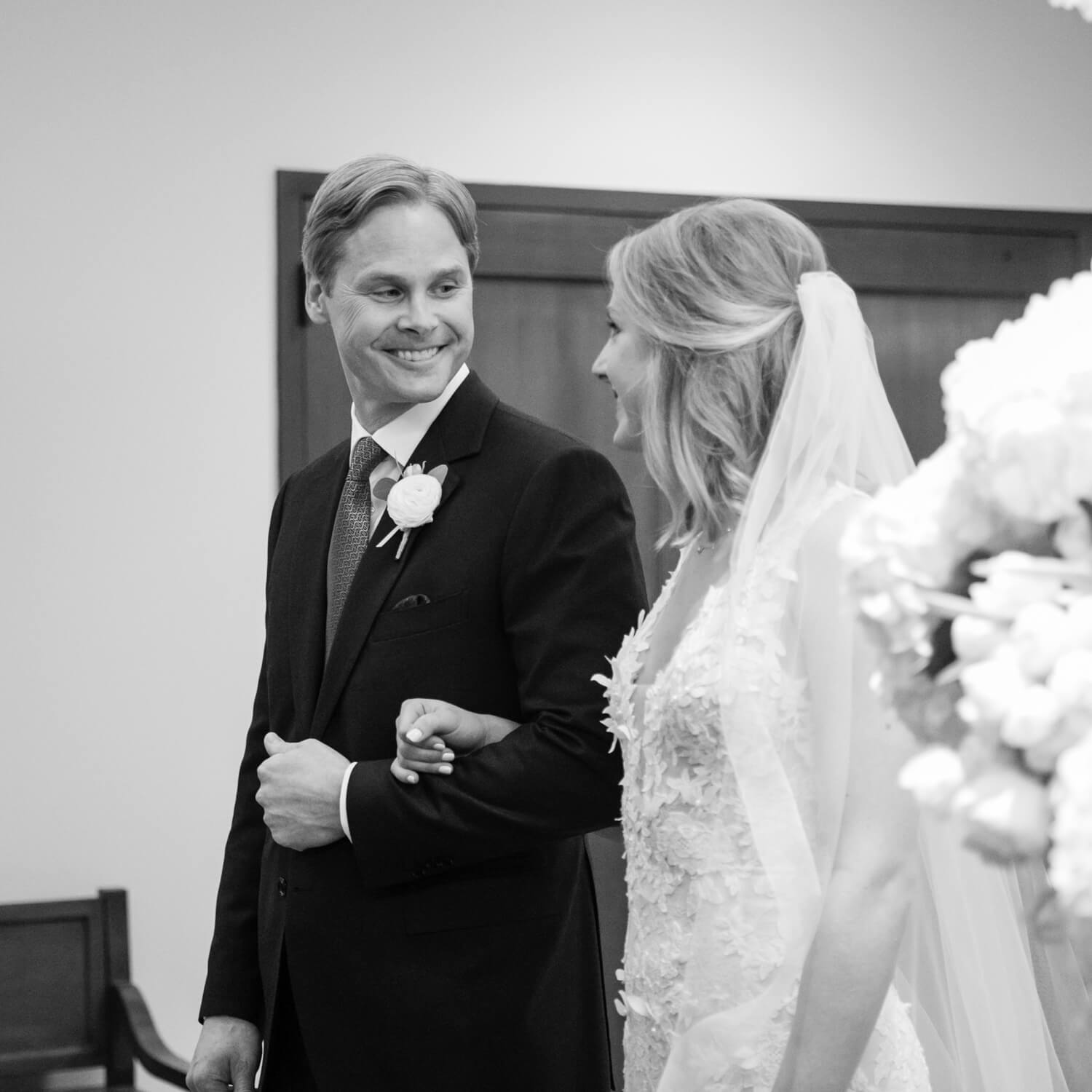 Grace Vanloh and Johnson Thweatt - John Cain Photography | Dallas TX